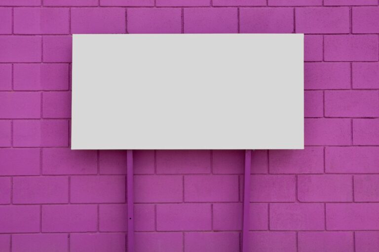 The ultimate guide to OOH advertising | illumin